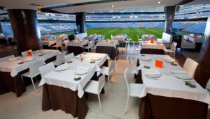 Real Café Bernabéu restaurante real Madrid eventos cenas grupo Madrid