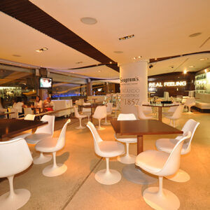 Real Café Bernabéu restaurante real Madrid eventos cenas grupo Madrid
